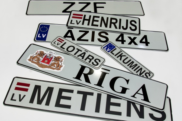Auto un velo numura zīmes | auto numuri